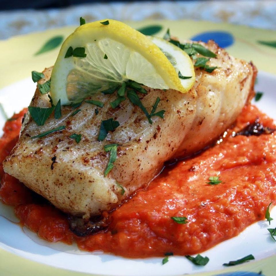 FILETE DE PESCADO EN SALSA DE PIMIENTOS - Web Recetas Oficial